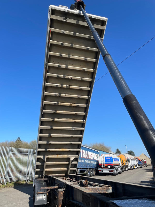 2002 Dennison Tri Axle Aluminium Aggregate Tipping Trailer – MSM ...