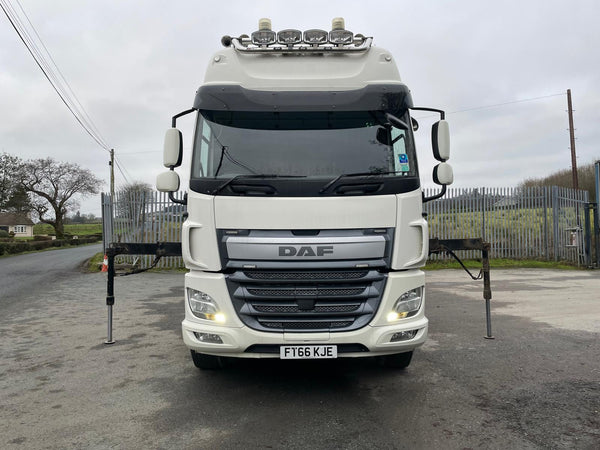 2016 DAF CF 85 440 8x2 Flatbed Fassi F110 Crane – MSM Commercials